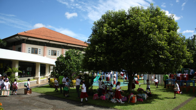 Disdik Ungkap Kriteria Sekolah Swasta Gratis di Jakarta, Bebas SPP & Uang Masuk | kumparan.com