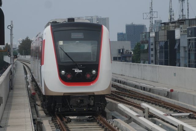 Bakal Ada Rute Velodrome-Manggarai, LRT Jakarta Targetkan 180.000 ...