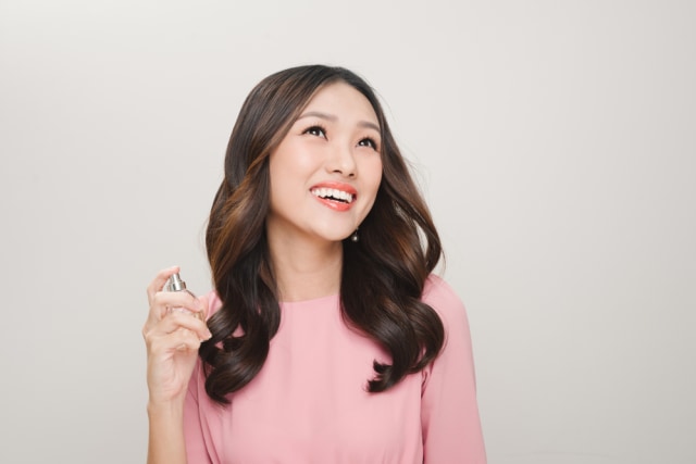 3 Manfaat Memakai Body Mist Setiap Hari | kumparan.com