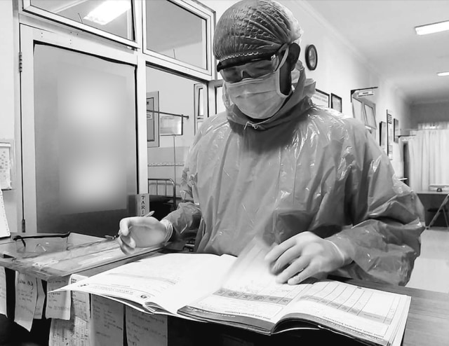 Jangan Lupakan APD untuk Petugas Cleaning Service Rumah Sakit ...