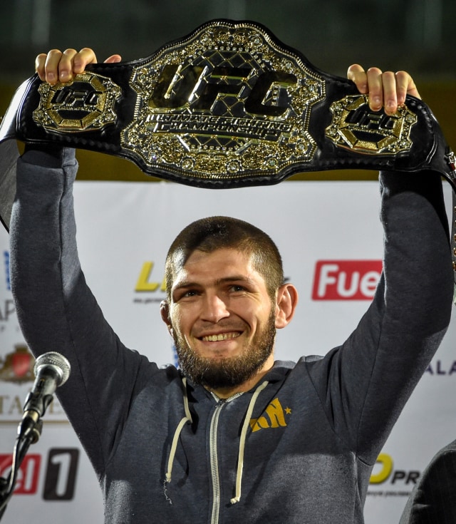 Conor McGregor dan Dustin Poirier: Calon Pemilik Sabuk Juara Khabib ...