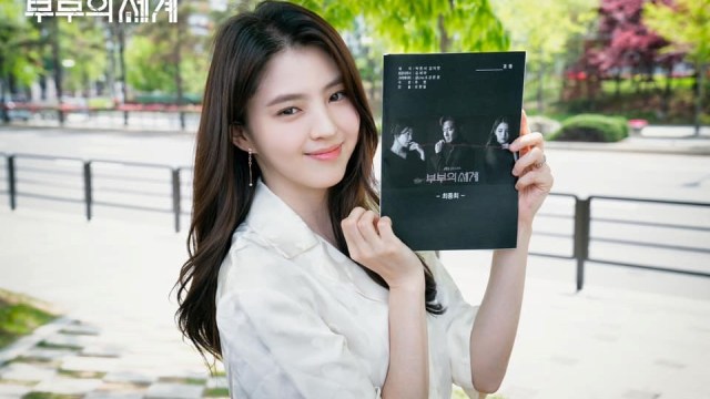 Kata Han So Hee soal Dirinya yang Bertato dan Merokok di Foto Lawas ...