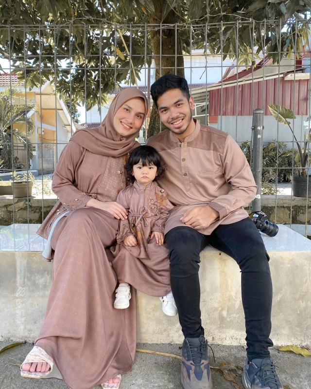 Gemasnya Lihat Kedekatan Anak Selebgram Dwi Handa, Freya, dengan Sang ...