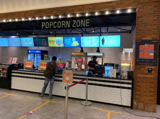 Bioskop CGV Batam Kembali Diserbu Penonton, Pengelola Terapkan Prokes ...