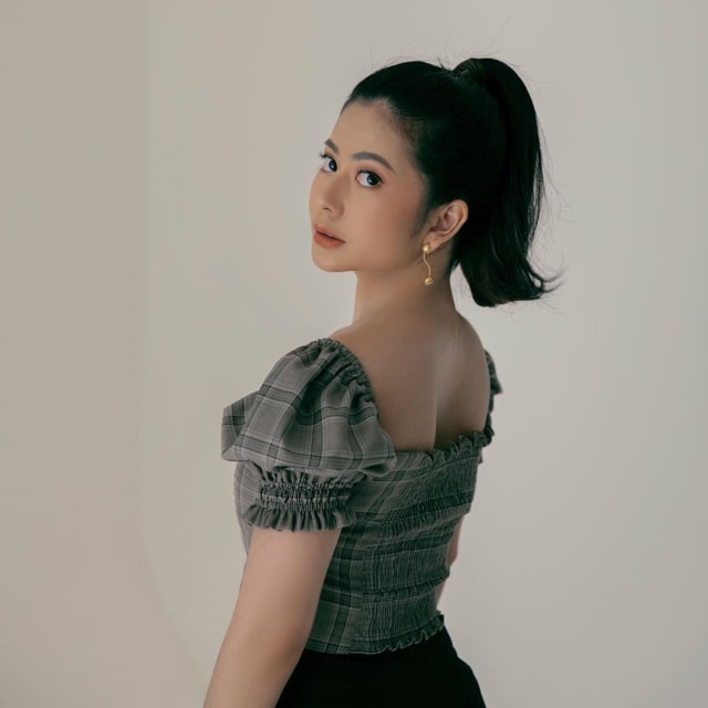 Thavita Siap Rilis Video Klip Lagu Untukmu dengan Konsep Panggung ...