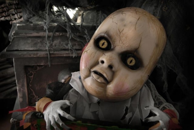 5 Boneka Terkutuk | kumparan.com