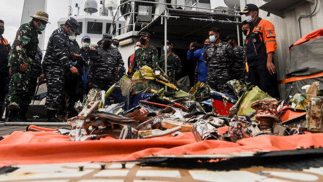 Basarnas Temukan Bagian Penangkap Data CVR Sriwijaya Air SJ 182 ...