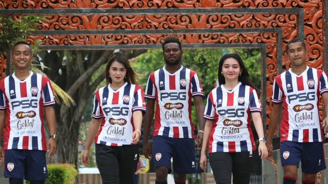 PSG Pati Buka Suara soal Tudingan Jersey Anyar Jiplak Klub Belanda ...