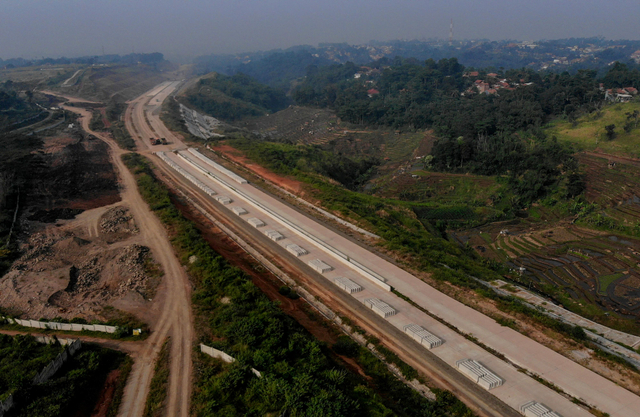 Foto: Melihat Progres Pembangunan Tol Cisumdawu di Jawa Barat | kumparan.com