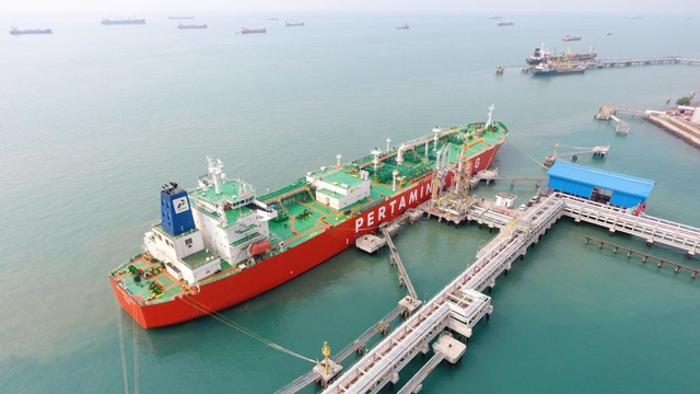 PGN Sepakat Beli LNG PT Kayan LNG Nusantara 3-5 BBTUD | kumparan.com