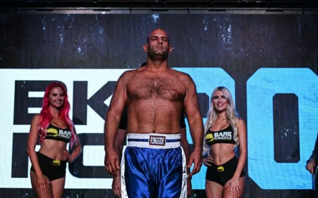 Petarung MMA Ini Meninggal Usai Dipukul hingga KO | kumparan.com