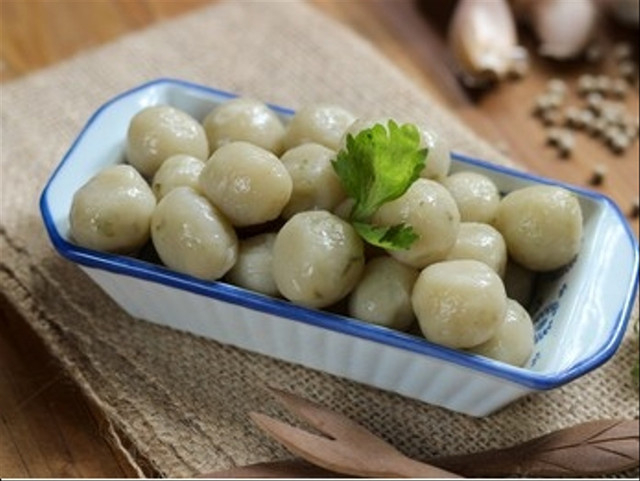 Cara Membuat Pentol Kanji, Jajanan Kaki Lima yang Enak | kumparan.com