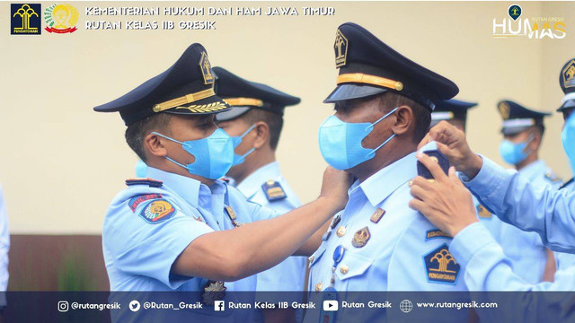 31 Pegawai Rutan Kelas IIB Gresik Resmi Naik Pangkat | kumparan.com