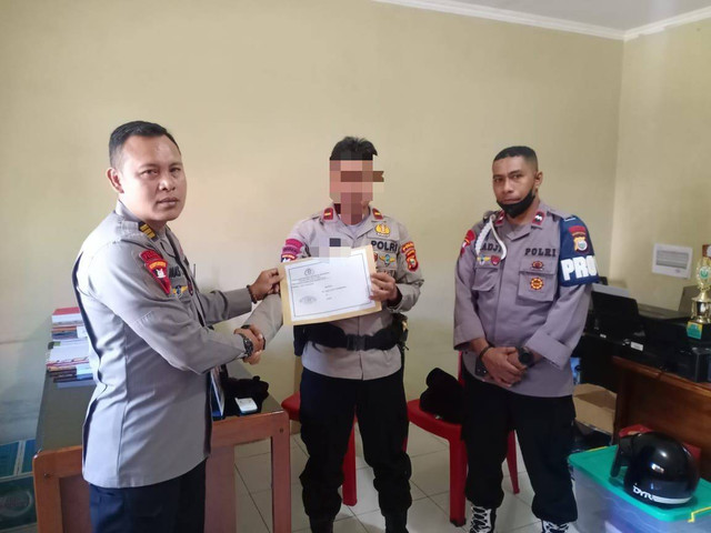 Telantarkan Istri, Seorang Perwira Polisi di Maluku Utara Dipecat ...