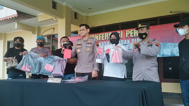 Menyamar Jadi Polisi, 2 Begal di Brebes Ditembak Polisi | kumparan.com