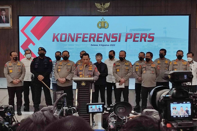 Arti Pamen Yanma Polri, Apa Bedanya dengan Pati Yanma Polri? | kumparan.com