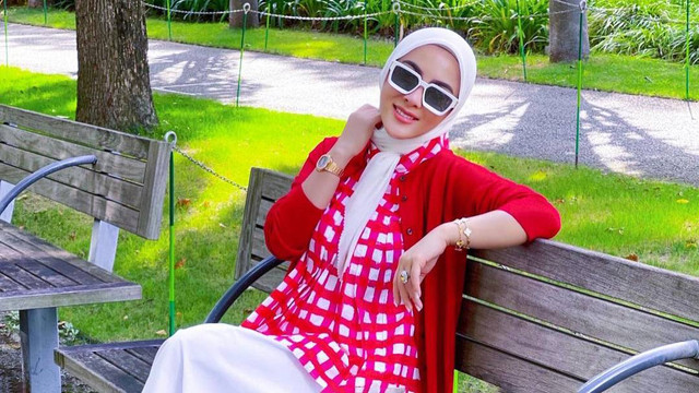 Resto Keluarga Syahrini Minta Maaf Pakai Foto Chef Davina buat Jualan ...