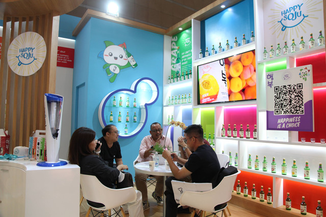 Happy Soju, Soju Indonesia dengan Cita Rasa Asli khas Korea | kumparan.com