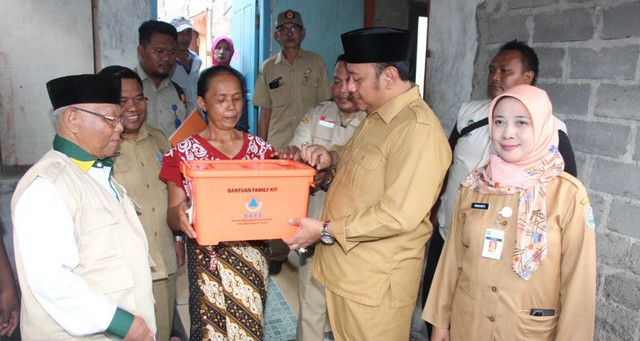 Umahé Bodhol Dihampad Lisus, Wong Tegal Kiyé Nginep nang Bekas Warung ...