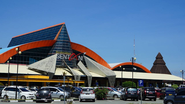 Bandara Sentani Jayapura Mencatat Terjadi Peningkatan Penumpang saat ...