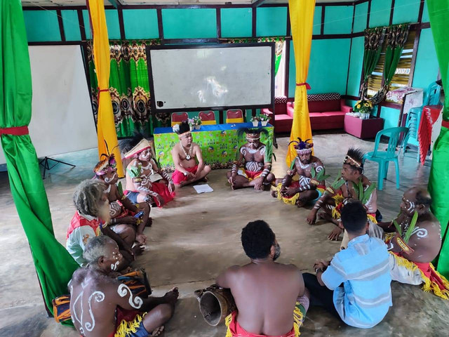 Tata Kembali Kelembagaan Adat, Suku Biak Karon Gelar Musyawarah ...