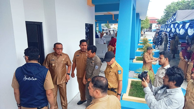 Wali Kota Ternate Ancam Copot Pejabat yang Jadi Mafia | kumparan.com