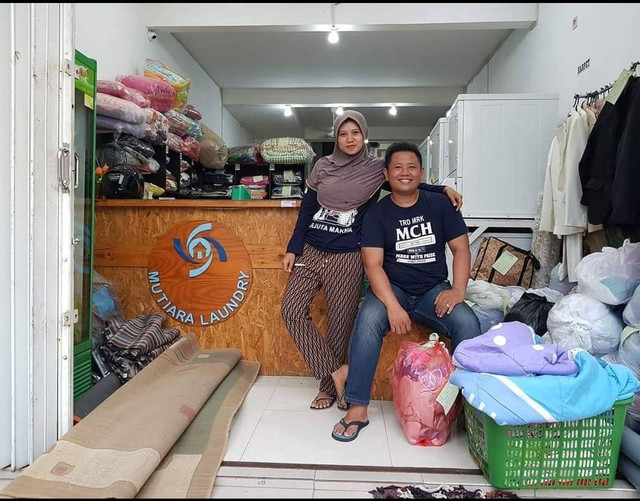 Baca Peluang Bisnis, Pietono Yudi Prayitno Kini Punya13 Cabang Laundry ...