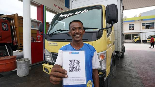 Pertamina Wajibkan Penggunaan QR Code untuk Pembelian Solar di SPBU se ...