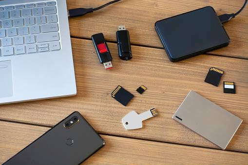 Contoh Storage Device yang Perlu Diketahui, Ini Daftarnya | kumparan.com