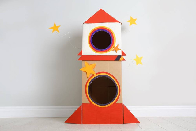 5 Ide Permainan Seru dan Edukatif dari Kardus Bekas | kumparan.com