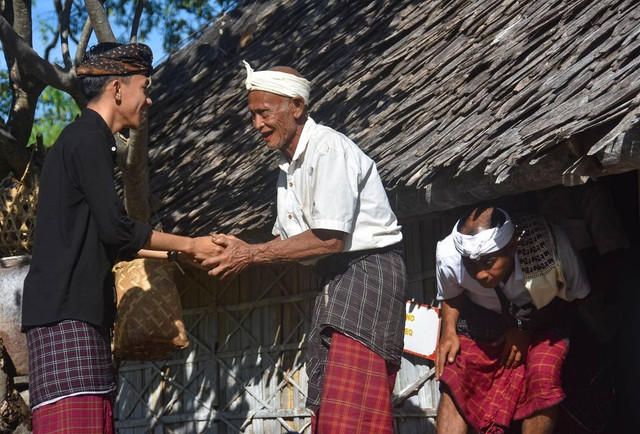 5 Tradisi Unik Lebaran di Indonesia, Salah Satunya Ada Bakar Gunung Api ...