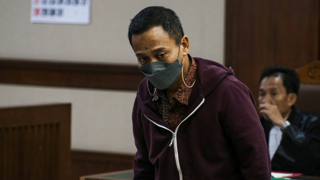 Eks GM PT Antam Didakwa Korupsi Rugikan Negara Rp 100,8 Miliar ...