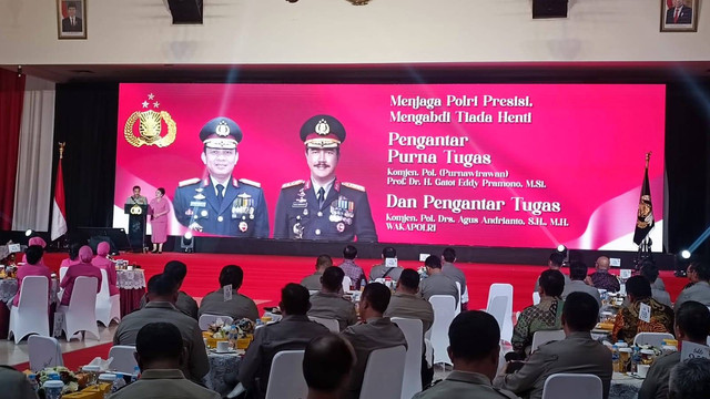 Wakapolri Komjen Agus Ingatkan Jajaran Tak Ada 2 Matahari: Hanya Satu ...