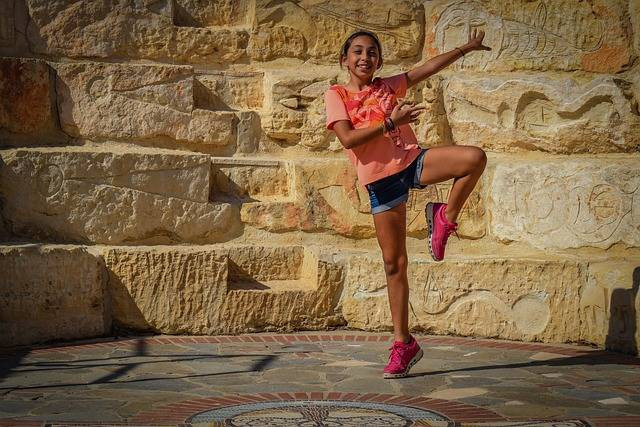 5 Hobi Anak Perempuan Terpopuler dan Menarik | kumparan.com