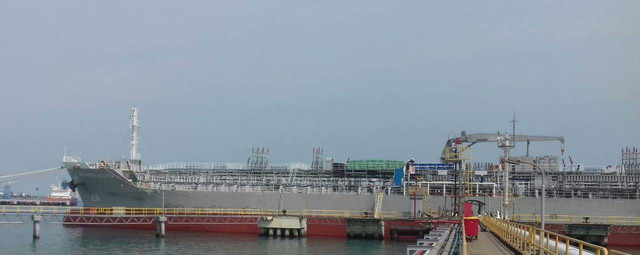 Pertamina Patra Niaga Regional JBB Perdana Salurkan 2 Juta Kg Metanol ...