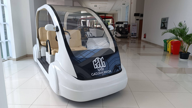 UGM Bikin Mobil Listrik Tanpa Awak Bak Tesla | kumparan.com