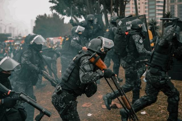 Mengenal Teori Lewis A Coser dalam Sosiologi secara Lengkap | kumparan.com