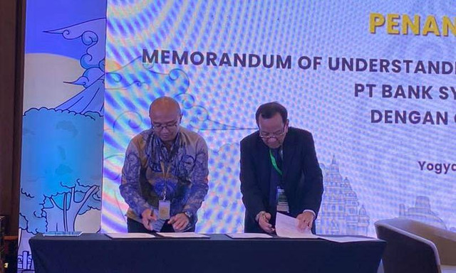 BSI Perkuat Ekosistem Keuangan Syariah di Sektor Kesehatan | kumparan.com