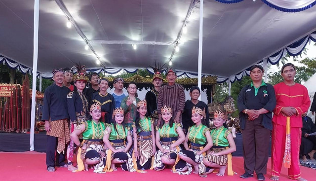 Incling, Eksistensi, dan Gen Z | kumparan.com