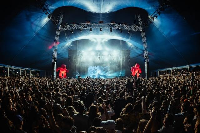 Info Konser BMTH di Indonesia 2023: Jadwal, Lokasi, dan Harga Tiket ...