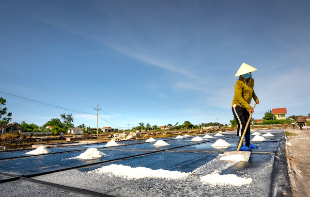 6 Contoh Menguap dalam Kehidupan Sehari-hari | kumparan.com