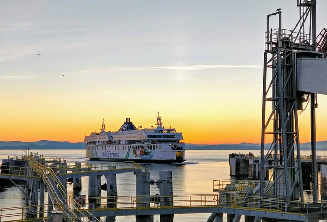 Pengertian Pengedokan (Docking) Kapal beserta Fungsi dan Ketentuannya ...