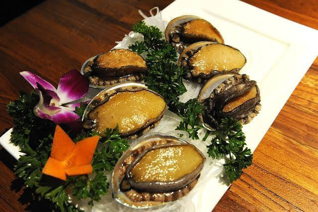 Jadi Hidangan Khas Imlek, Abalone Simbol Keberuntungan | kumparan.com