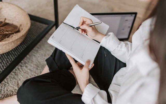 7 Manfaat Journaling bagi Kesehatan dan Perkembangan Diri | kumparan.com