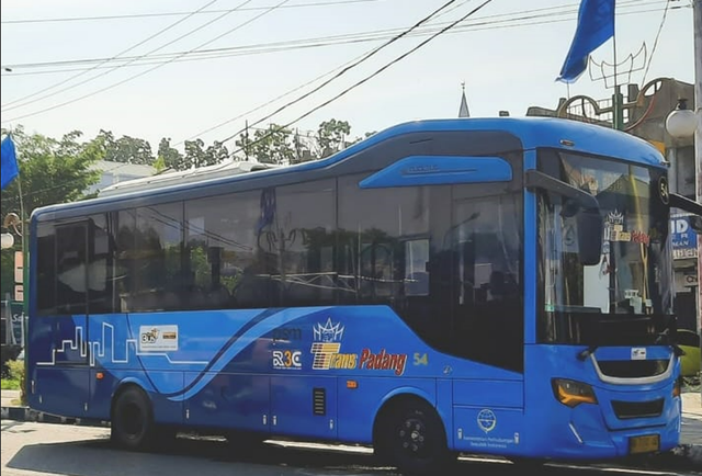 TransPadang: Meningkatkan Kualitas Transportasi dan Aksesibilitas di ...