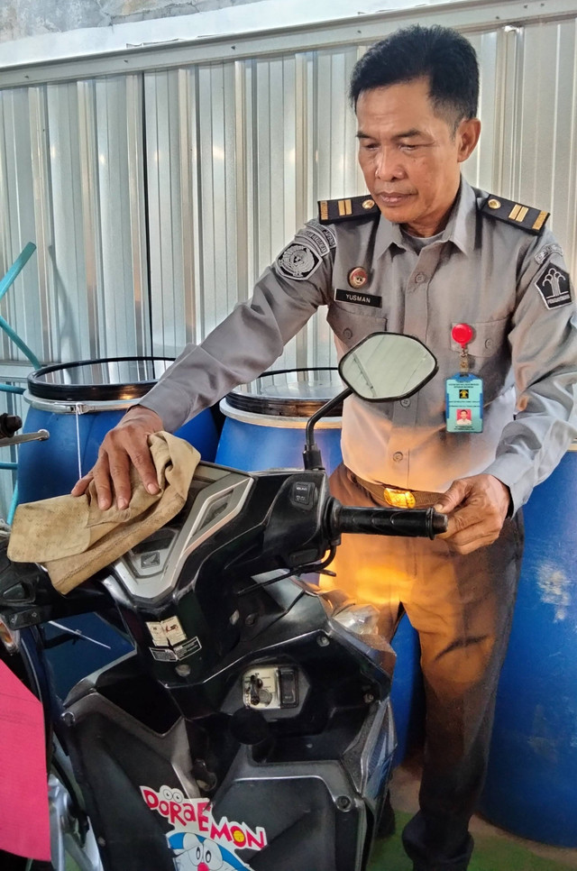 Tim TraHaR Rupbasan Kelas I Pekalongan Laksanakan Mantra | kumparan.com