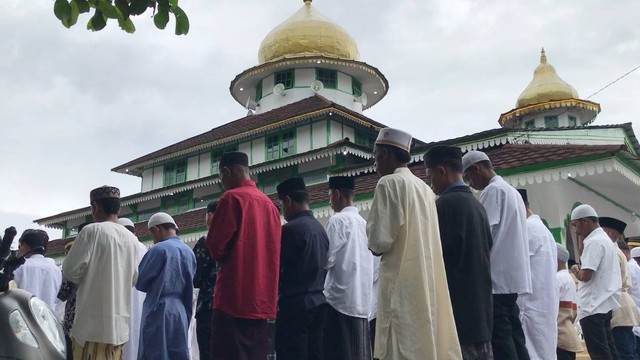 Salat Id di Negeri Wakal, Maluku | kumparan.com