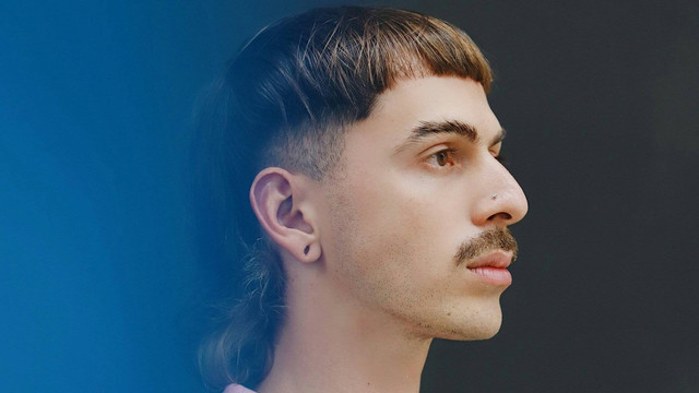 6 Model Rambut Mullet Cowok yang Sedang Tren | kumparan.com