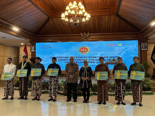 Pemda DIY Tetapkan 25 Karya Budaya Sebagai Warisan Budaya Tak Benda | kumparan.com