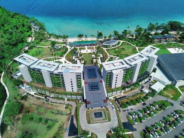 Potret Lampung Marriott Resort & Spa dari Udara: Dikelilingi Bukit dan ...